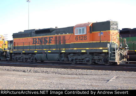 BNSF SD9 6128